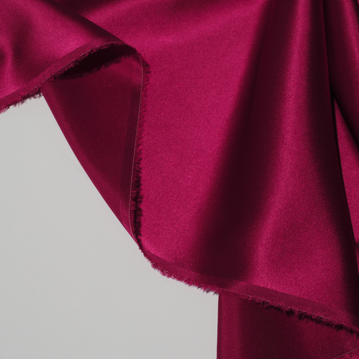 Matase naturala elastica rosu grena