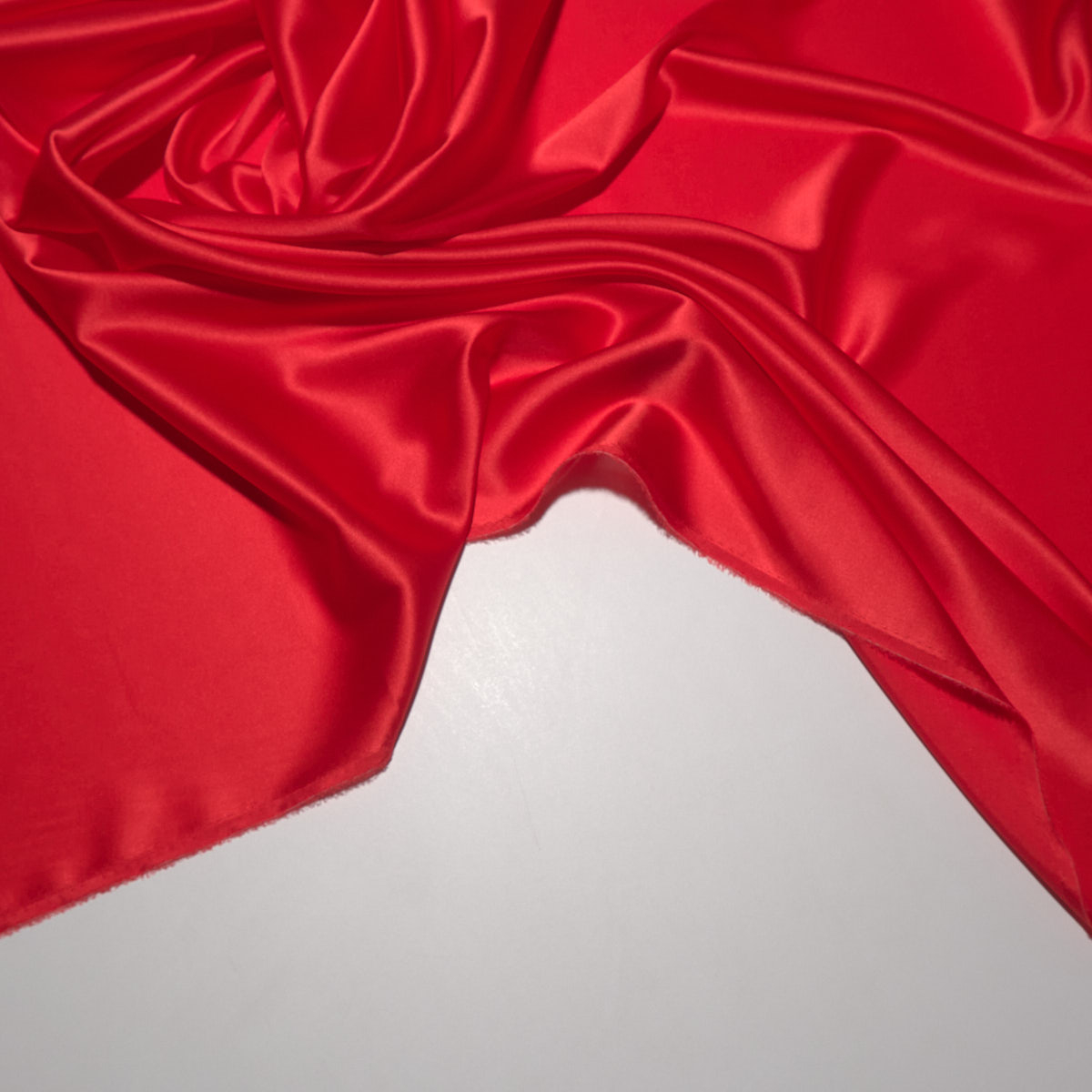 Matase naturala elastica Roșu corai