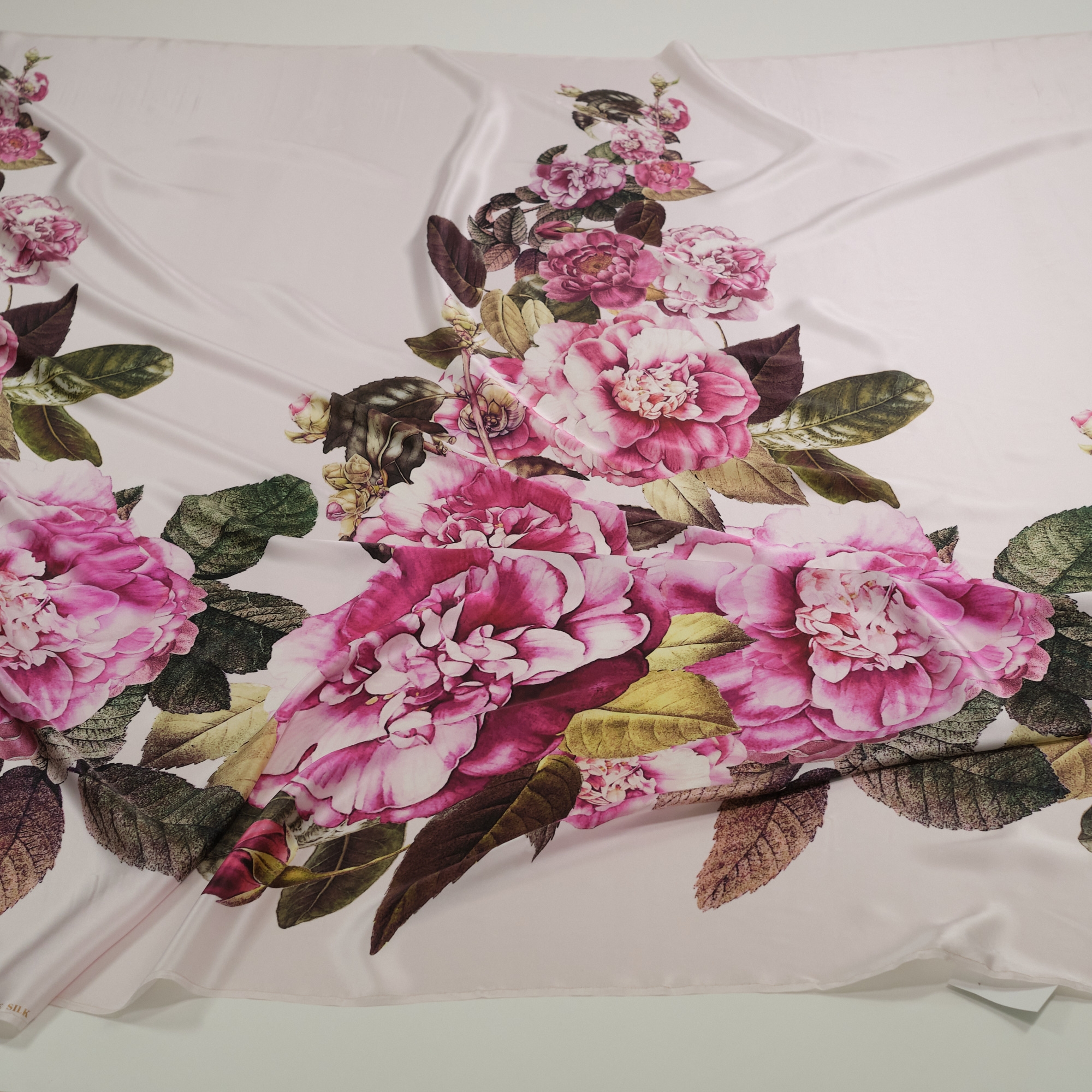 Matase naturala imprimata digital