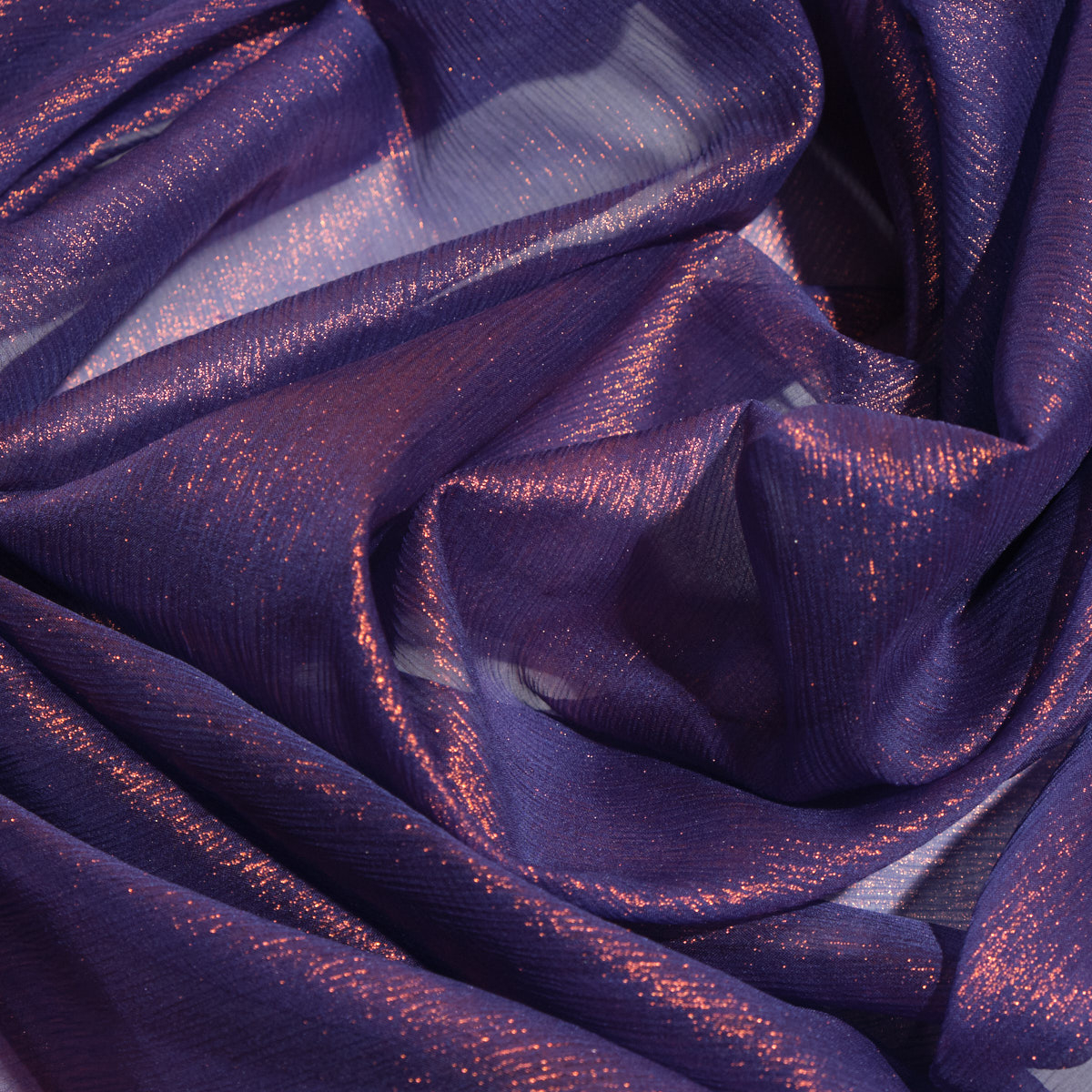 Voal de matase naturala creponat peliculizat violet iridescent